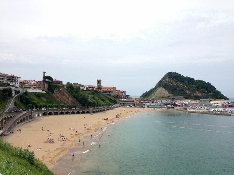 Basque Country Cities & Towns (2024 Guide) - Discover Donosti