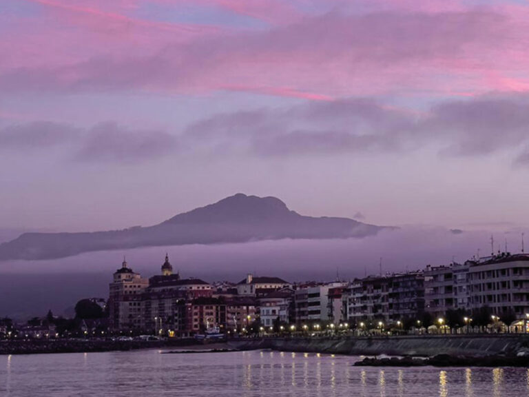 Basque Country Cities & Towns (2023 Guide) - Discover Donosti